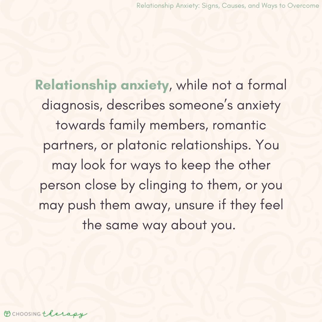 7 Signs of Relationship Anxiety & 8 Healthy Tips for Improvement