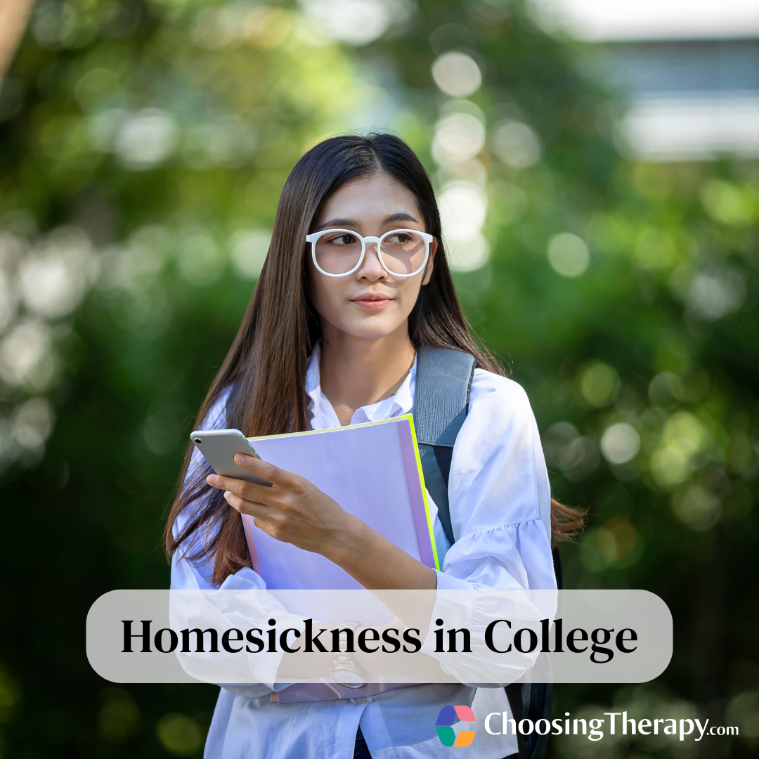 22 Tips for Dealing With Homesickness in College