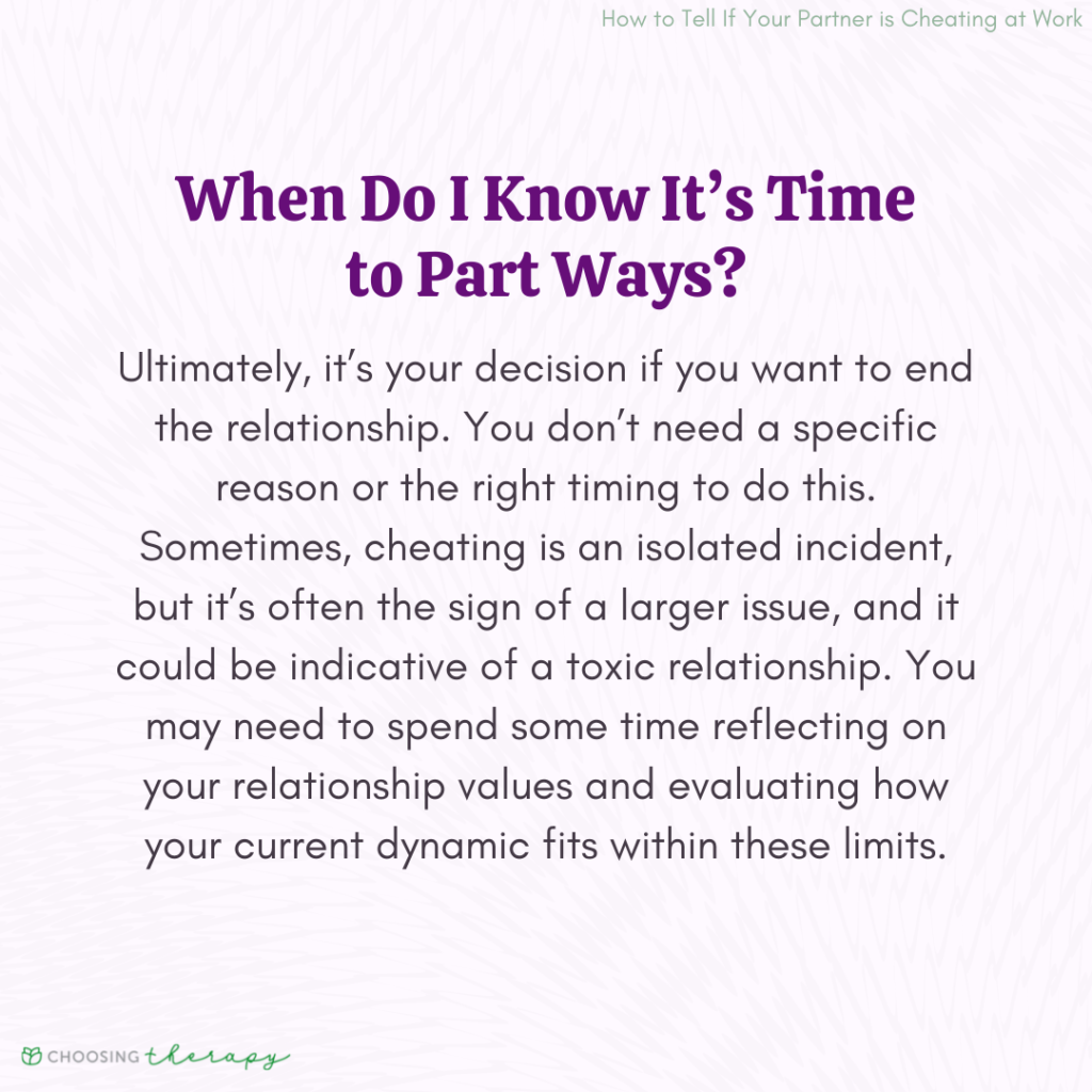 15 Signs of a Workplace Affair